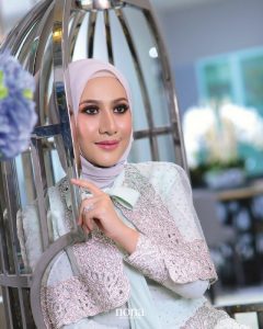 Puteri Zarith Obses Cermin, Suka Konsep MODERN LUXE Untuk Hias Kediaman ...