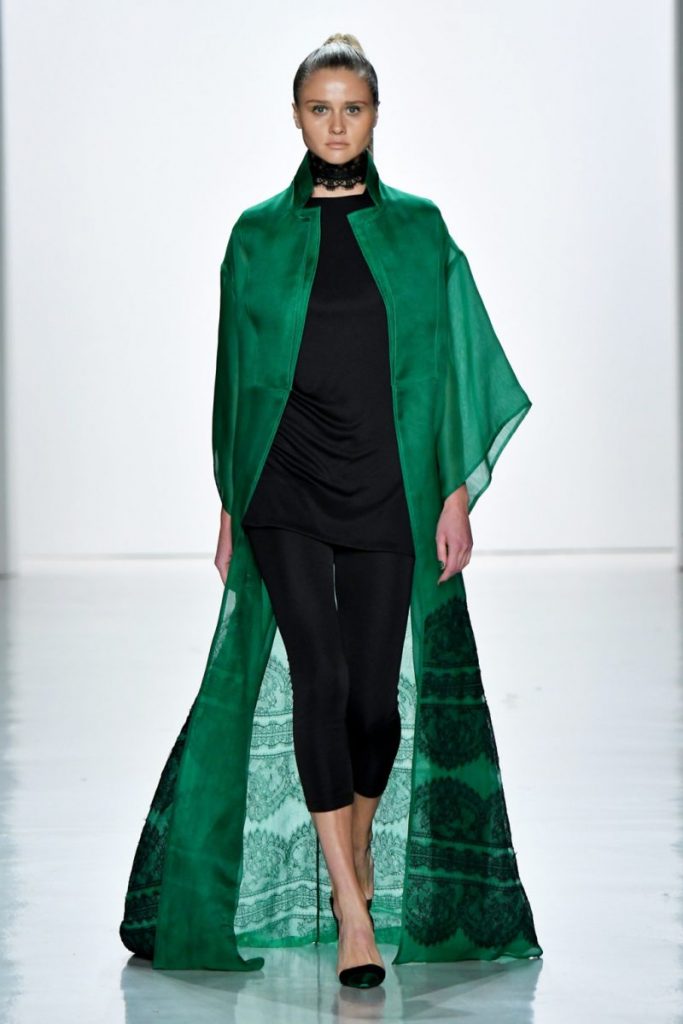 Kanvas Alam Semula Jadi Sebagai Inspirasi Koleksi Spring Summer 2018 ...