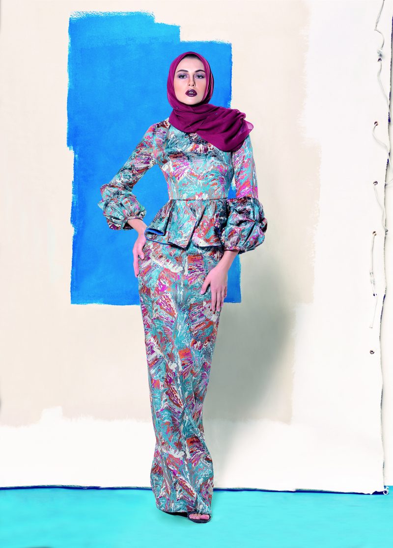 Cantik, Pintar, Fashionable! Kenali PUTERI DEENA ABDULAZIZ Ikon Fesyen ...