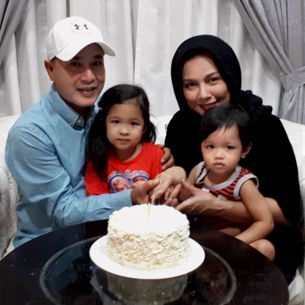 Tak Jemu Tengok Penyanyi 80an DATIN AZIE Ni, Masih CANTIK Walau Berusia ...