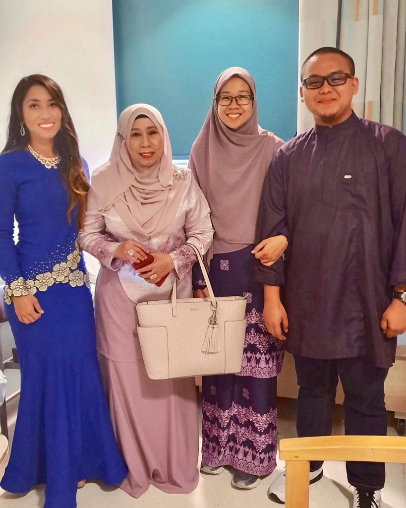 Pernah Bergelar Pereka Grafik, DATIN SERI NORAZLINA AWANG HAD Kini ...