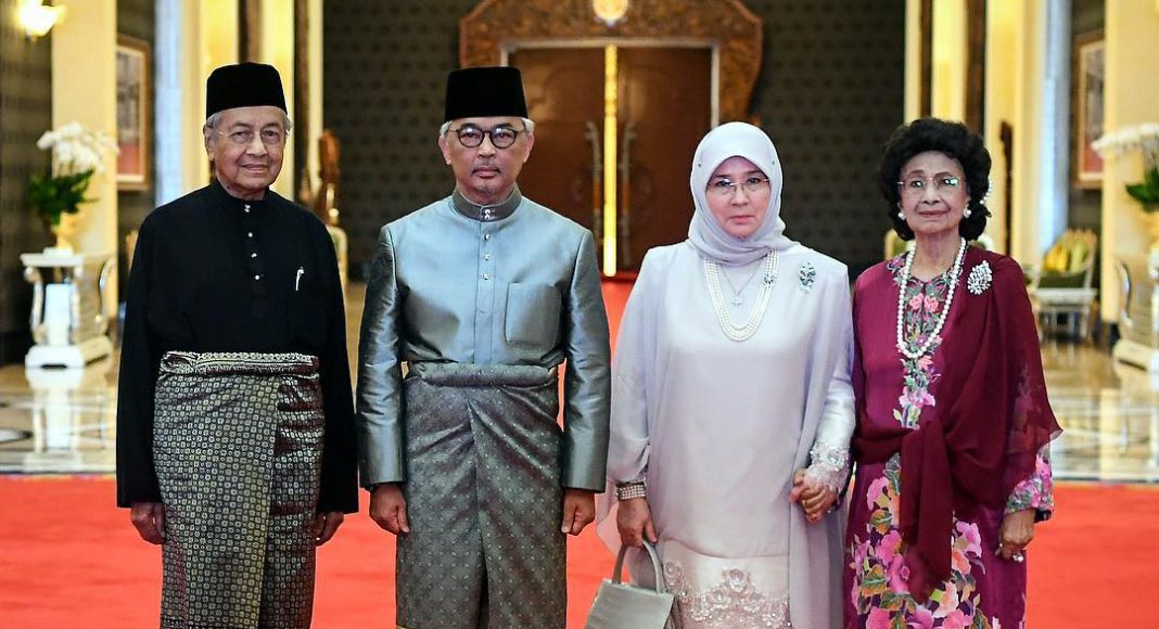 Semangat Juang YB DATUK SERI RINA HARUN Cetus Inspirasi Buat Wanita ...