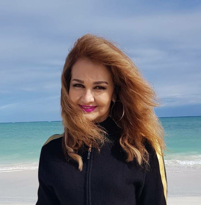 Ramping & Cergas Di Usia 58 Tahun, PUAN SRI SHARIFFA SABRINA Cantik ...