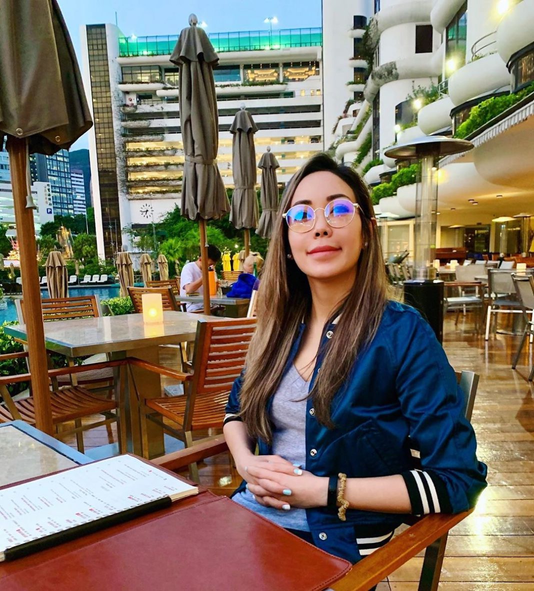 Kecantikan Yen Kuok Luar Biasa, Untungnya Jadi Anak Manja Lelaki ...