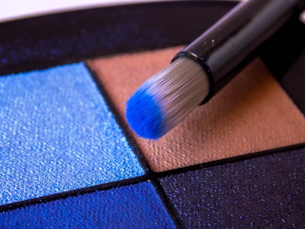 Tak Perlu Balut-Balut Dagu Lagi, Buat Saja 7 SENAMAN Ini Untuk ...