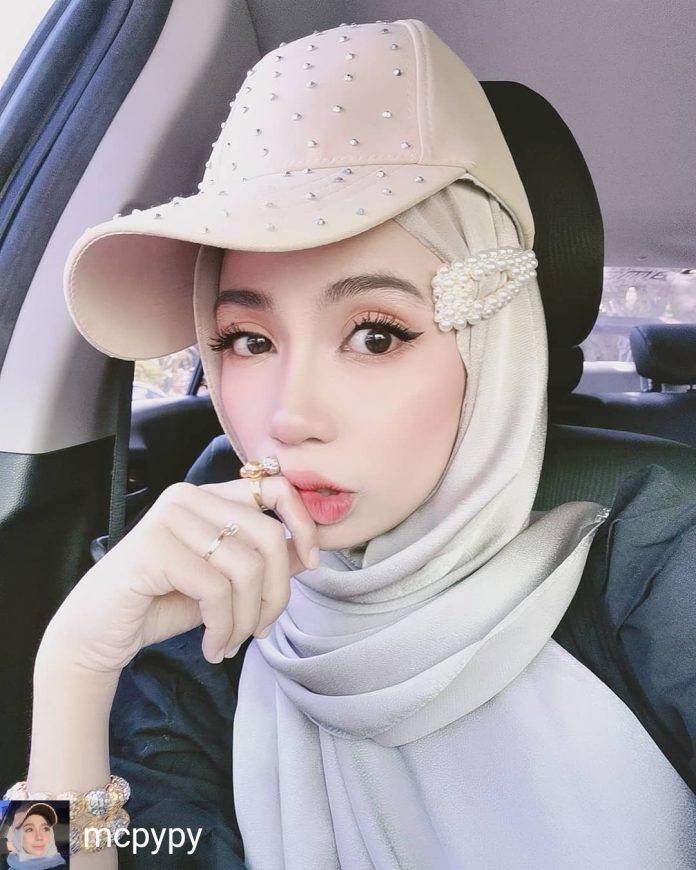 Kejayaan Filya Razak Berguru Dengan Ladyboss Rafa, Pengasas K-Colly Dengan Kilang Sendiri!