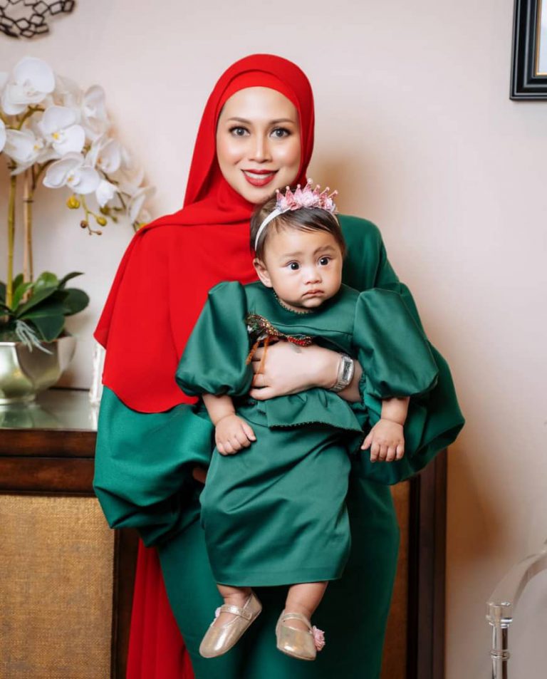 Tengah Hamil 7 Bulan, AZRINAZ Kejutkan Peminat Dengan Foto Berbadan Dua!