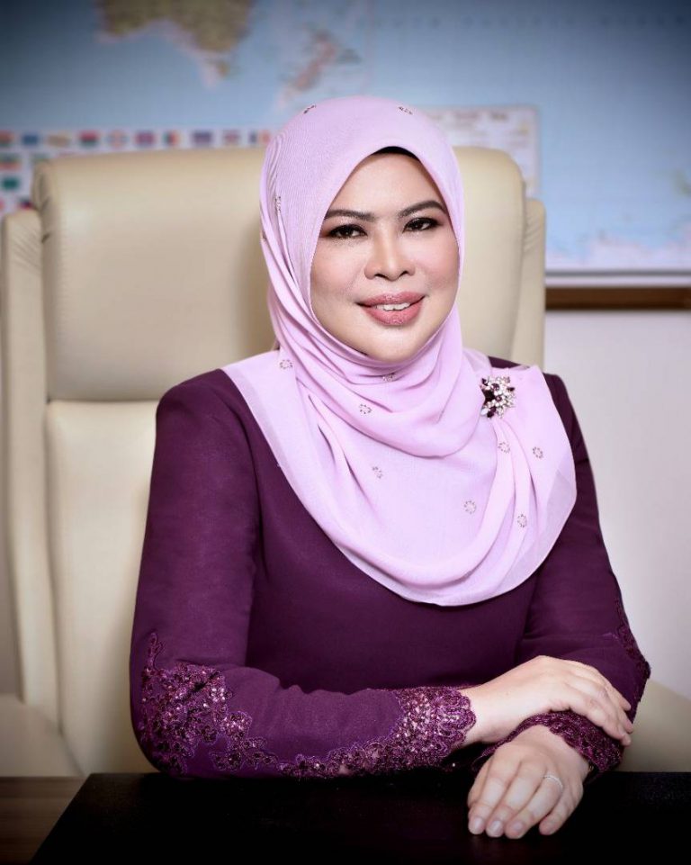 Semangat Juang YB DATUK SERI RINA HARUN Cetus Inspirasi Buat Wanita ...