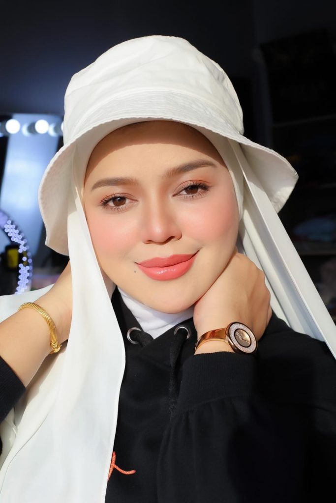 Patutlah Rezeki Meruah, MUABELLAZ Derma 1,000 Karipap Air Tangan ...