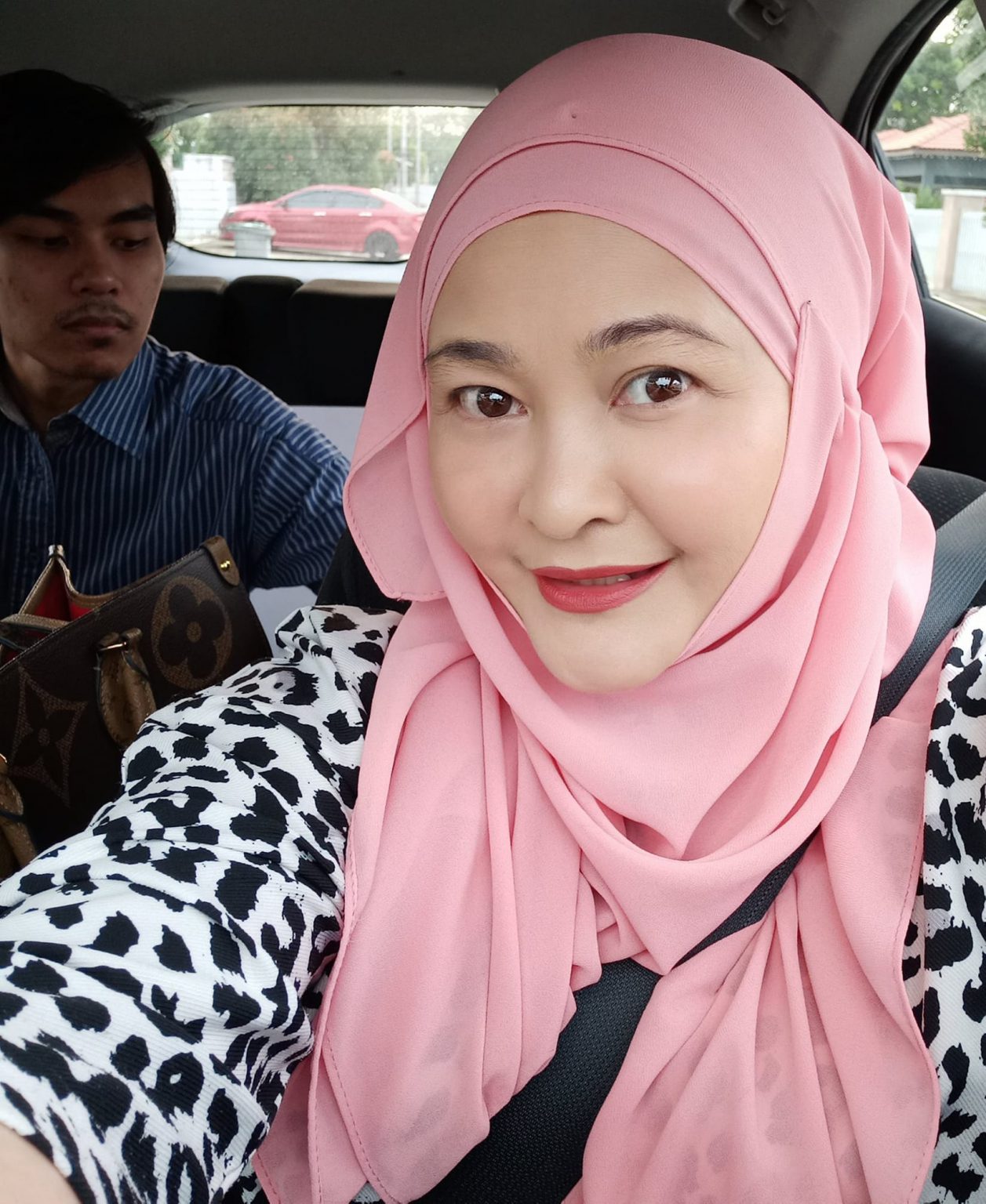 Ligat Bisnes, Raja Ema Kini Usahawan Acar & Ada Ejen Sampai Eropah!