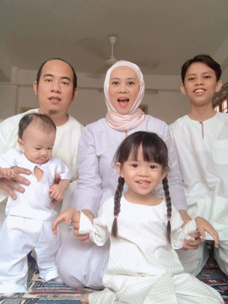 “He Did It On His Own Without His Father Being There..” Ibu DATUK WAN ...