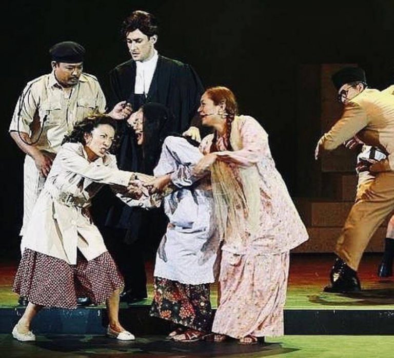 Teruja Tengok Susan Lankester 'Unboxing' Anugerah, Kalahkan Calon Dari ...