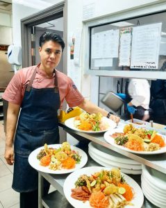 Chef Riz Mahu Ikut Jejak Langkah Bapa, Kini Bahagia Dengan Perkahwinan Ke-3