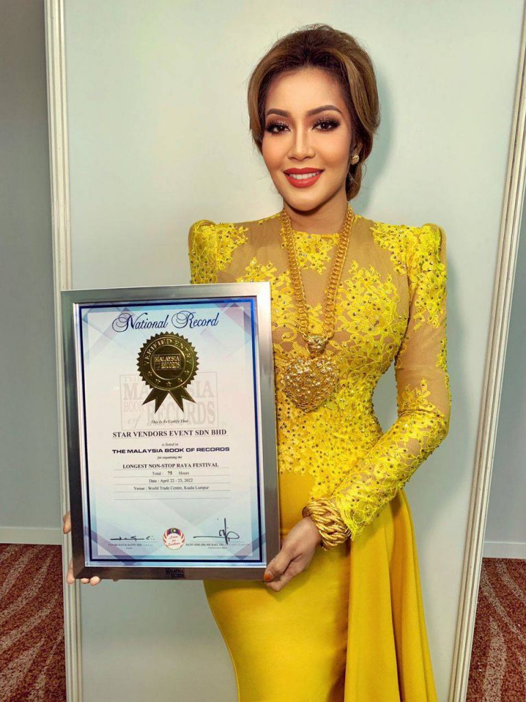 DATO' IFA RAZIAH Terharu Acara Beli Belah Terbesar Malaysia Anjurannya ...