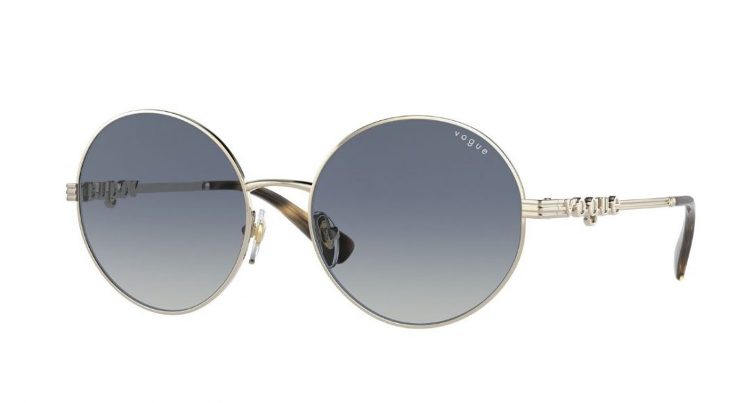 Muka Bulat Atau Lebar? Panduan Stail Tudung Ini Mungkin Sesuai Ikut ...