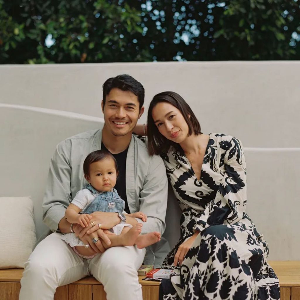 Lasak, Anggun & Sukses! Semua Yang Perlu Anda Tahu Tentang LIV LO Isteri Kepada Henry Golding