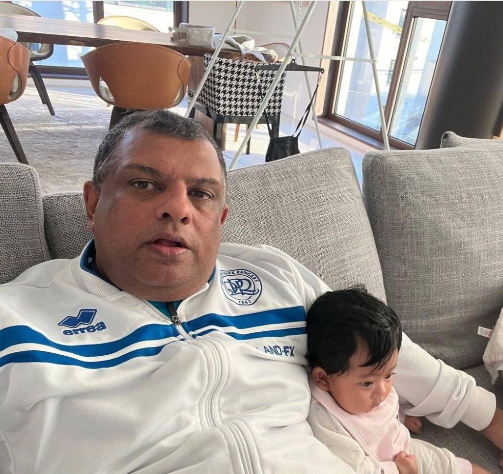 Tan Sri Tony Fernandes & Puan Sri Chloe Kim Rai Ulang Tahun Pertama ...