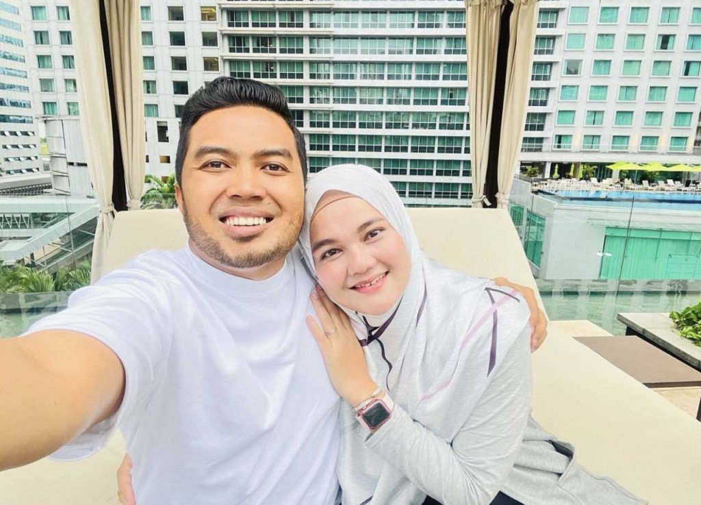 “Tanah Haram Jadi Saksi Anniversary Kami Ke-10” DR AHMAD SAMHAN Tunai Impian Isteri