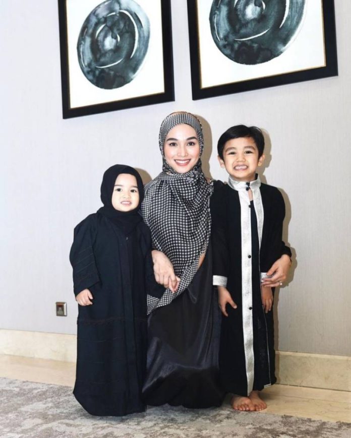 Kenali Wajah-Wajah RAJA PERMAISURI AGONG Pertama Hingga Yang Terkini ...