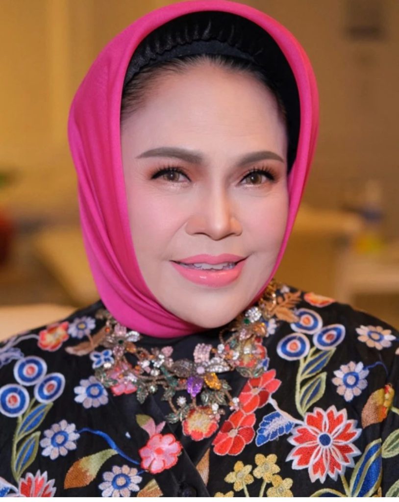 Kembali Sebagai Juri GV9, Ini Rahsia Sihat Bunda Hetty Koes Endang Yang Ramai Tak Tahu!