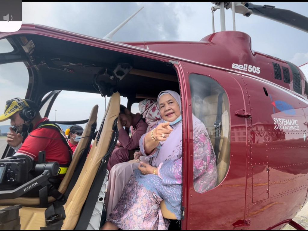 Petah Usia 12 Tahun & Ada Jenama Sendiri, Bakat Anak Puteri Lily & Aziz ...