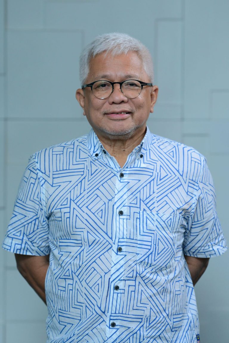 Selepas 40 Tahun Terajui Karangkraf, Ayahanda Dato' Hussamuddin & Datuk ...