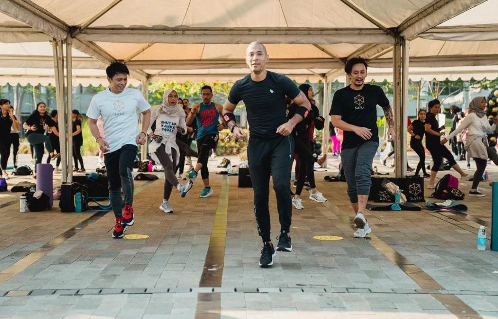 RIMA MELATI ADAMS Jaga Penampilan Dengan Senaman Pound Fit. Isteri ...