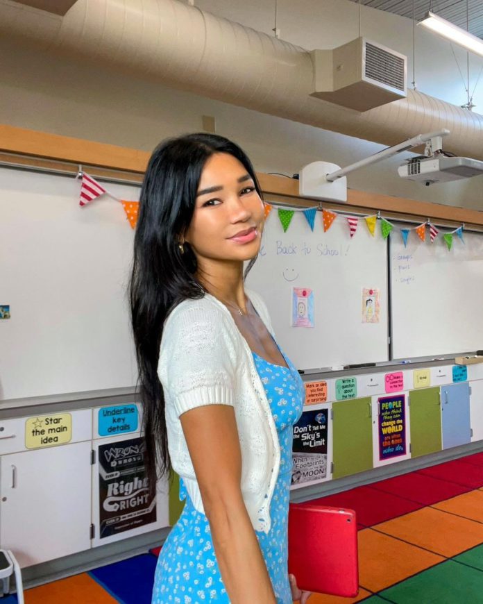 Awet Muda Di Usia 45 Tahun! JOLEEN DIAZ Sering Disangka Adik Beradik ...