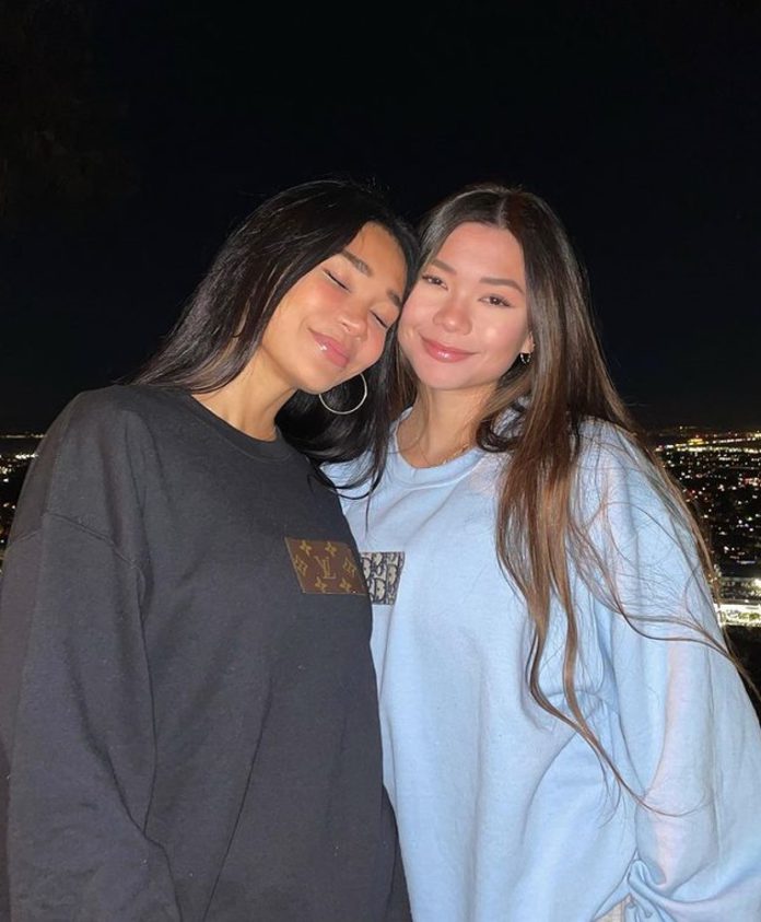 Awet Muda Di Usia 45 Tahun! JOLEEN DIAZ Sering Disangka Adik Beradik ...