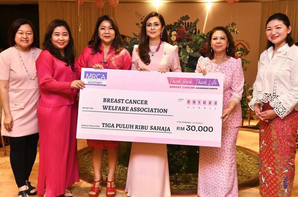 Majlis Hi Tea Pinktober BCWA Berjaya Kutip Dana Sebanyak RM100,000