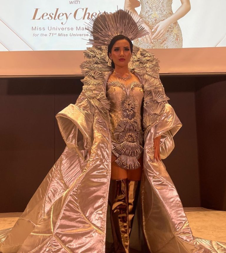 Inspirasi Dari Gunung Kinabalu, National Costume Miss Universe Malaysia ...
