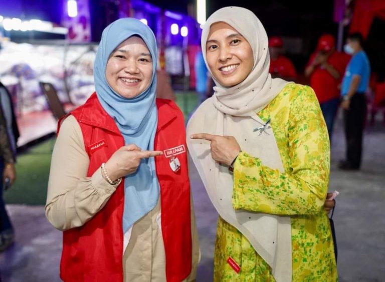 Dari Seorang Peguam Kini Menteri Pendidikan Wanita Pertama, Ini 7 Fakta Menarik FADHLINA SIDEK