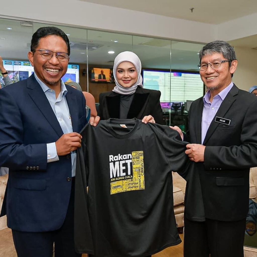 Termeterai Ikatan Suami Isteri, YB Nurul Izzah Sah Diijabkabul Dengan ...