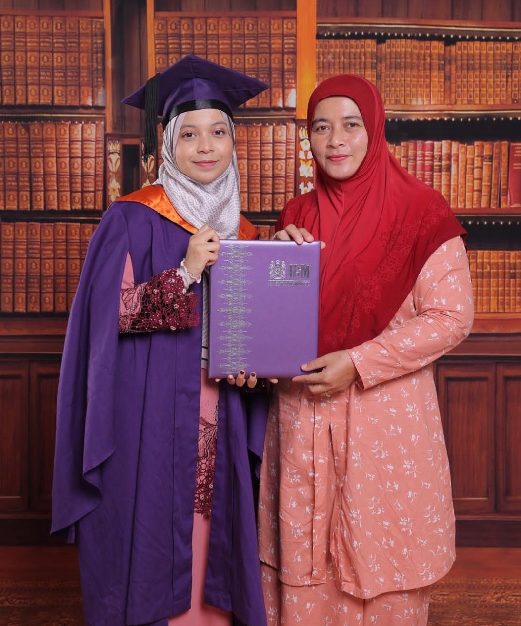 Genggam Ijazah & Tamat Latihan Kor Sukarelawan, Kejayaan Anak Pelakon ...