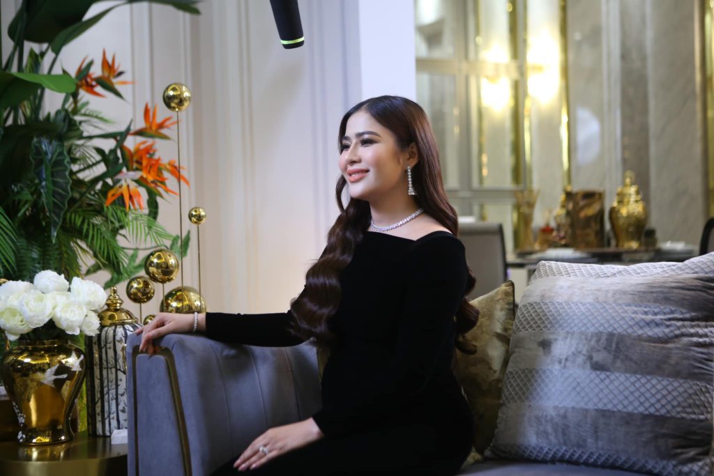 Nampak ‘Baby Bump’ & Makin Berseri-Seri, Ikhtiar 7 Tahun MADAMMU Timang ...