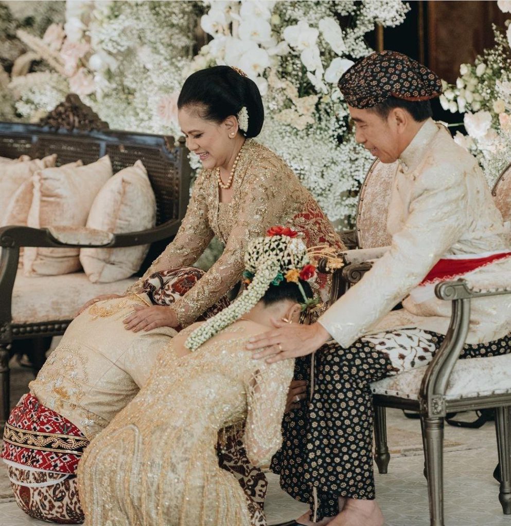 Selamat Disatukan Sebagai Suami Isteri, Jom Intai Simbolik Di Sebalik ...