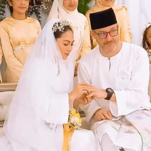 Aura ‘Cinderella’ Melayu, Bakat Lakonan HALIZA MISBUN Cetus Fenomena ...