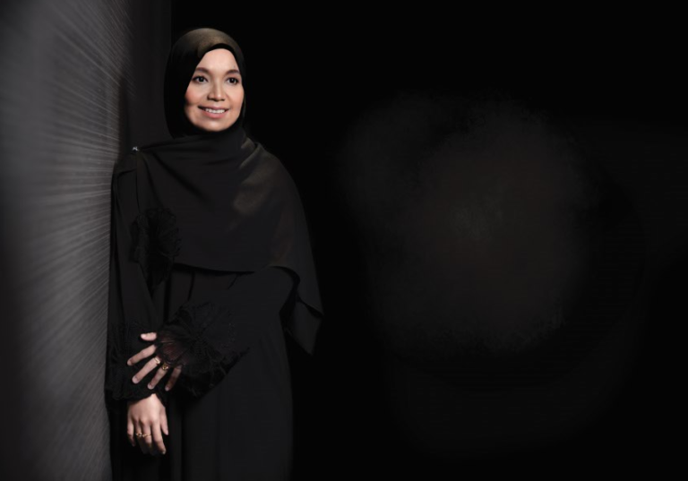 “He Did It On His Own Without His Father Being There..” Ibu DATUK WAN ...