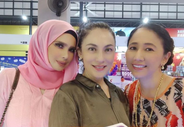 Awet Muda Usia 56, Wajah Terkini Lucy 'Pi Mai Pi Mai Tang Tu', Angeline ...