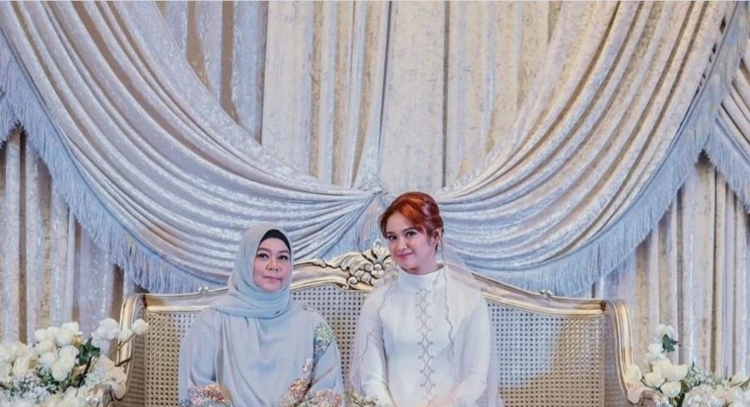 Perkenalan Cuma Setahun, Dengan Sekali Lafaz, Pelakon YUNA RAHIM ...