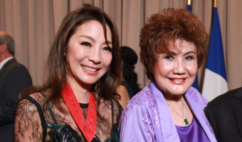 TAN SRI MICHELLE YEOH Kenang Jasa Ibu, Datin Janet Yeoh “Ibu Masih Layan Saya Macam Budak 6 Tahun..”