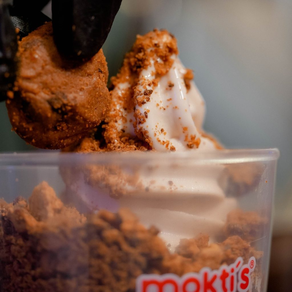 Buka Kedai Mokti's Ice Cream Pertama Di Turkiye, Siti Fatimah Angkat ...