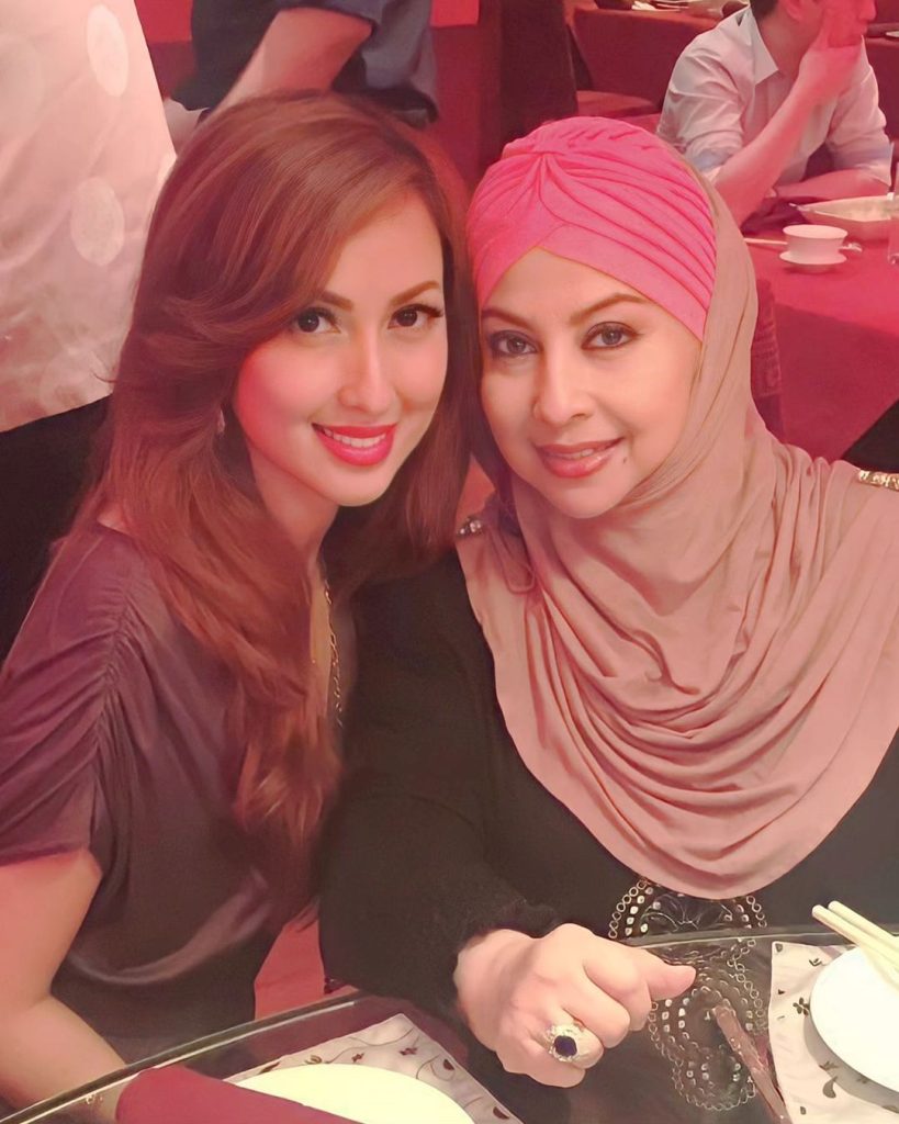 Genap 54 Tahun, Kecantikan Datin Seri Maria Farida Jadi Bualan & Tak ...