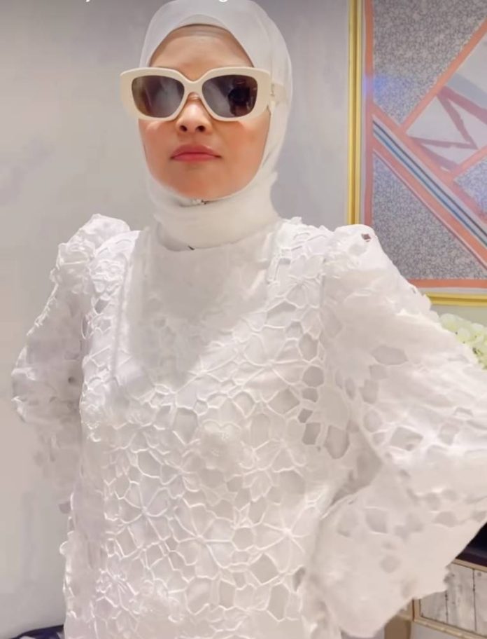 Hidayah Datang Tanpa Diduga, Fashion Stylist Popular MIN LUNA Kini ...