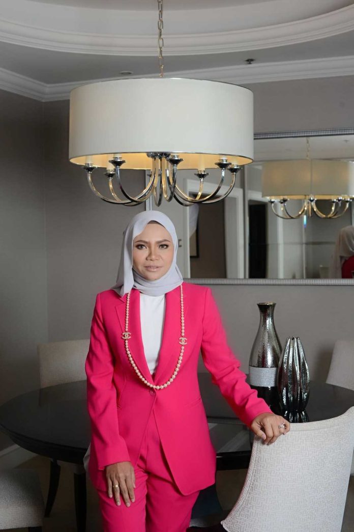 Juadah Ketam Masak Telur Masin Favourite Anak-Anak Datin Sabrina Ahmad ...