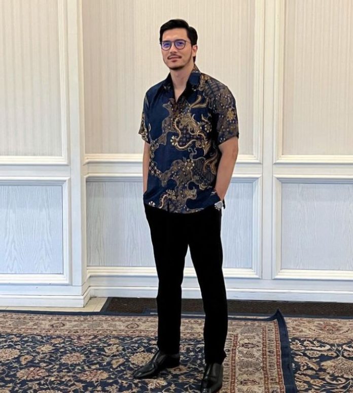 Ibu Anggun Usia 56 & Penjawat Awam Berdedikasi, Dato' Sri Suriani Ahmad ...