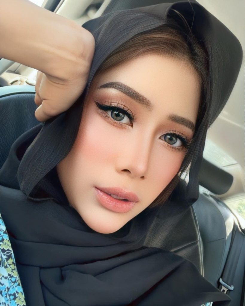 Manis Berhijab & Nampak Remaja, Penampilan Sopan Fatin Afeefa Bertudung ...