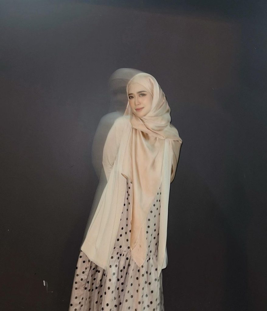 Manis Berhijab & Nampak Remaja, Penampilan Sopan Fatin Afeefa Bertudung ...