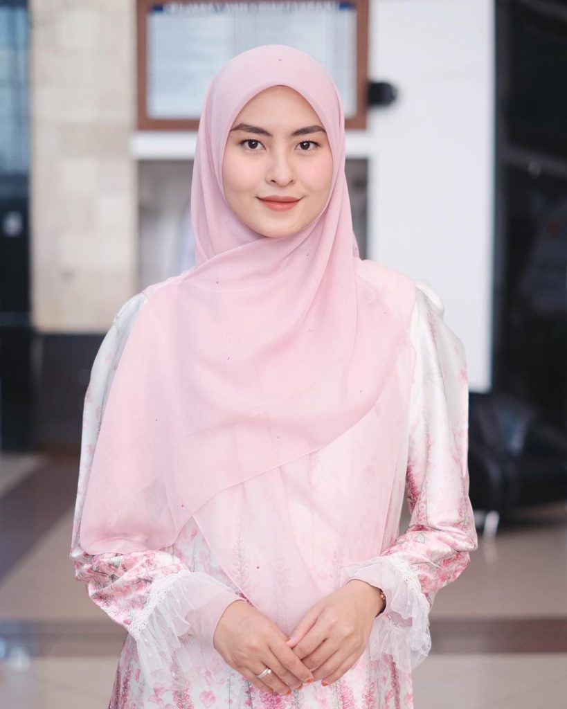 WANY HASRITA Dedah Hamil 6 Bulan, Akui Sedikit Beremosi Bila Berjauhan Dengan Suami