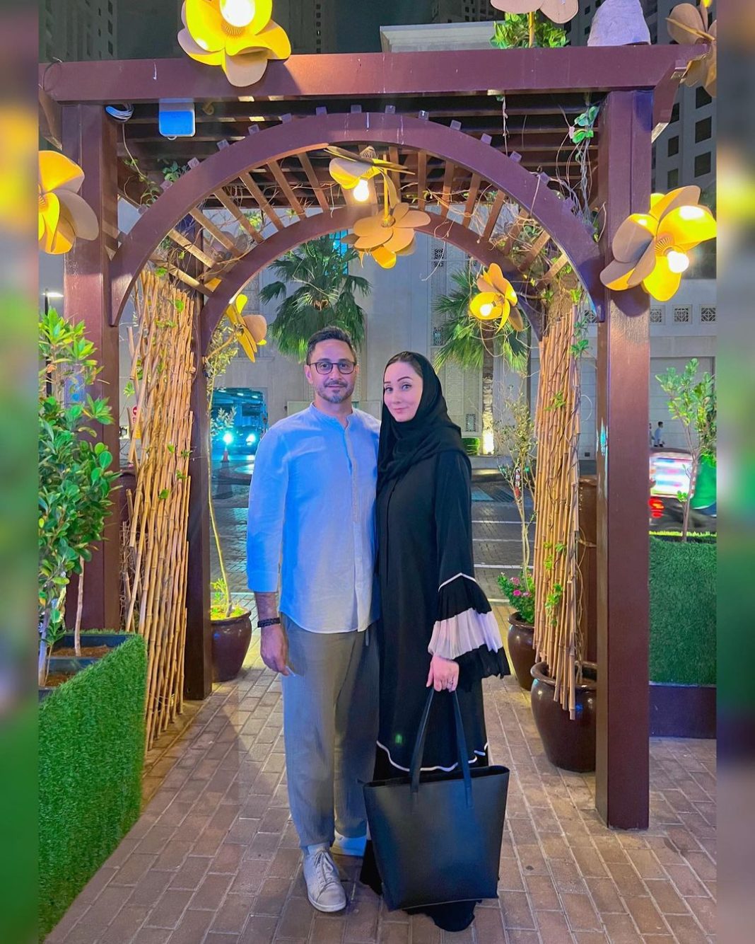 Berhijrah Ke UAE, Penampilan Sasha Saidin Sambut Ramadan Bersama Suami ...